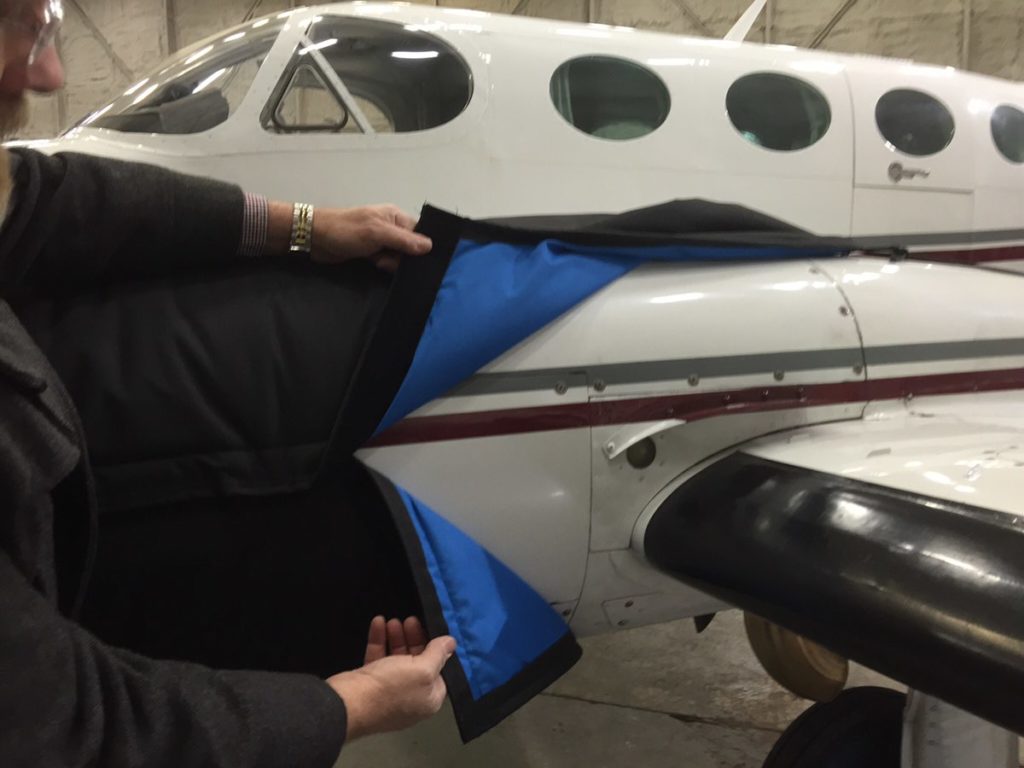 Cowling Covers – Mac's Airplane Covers